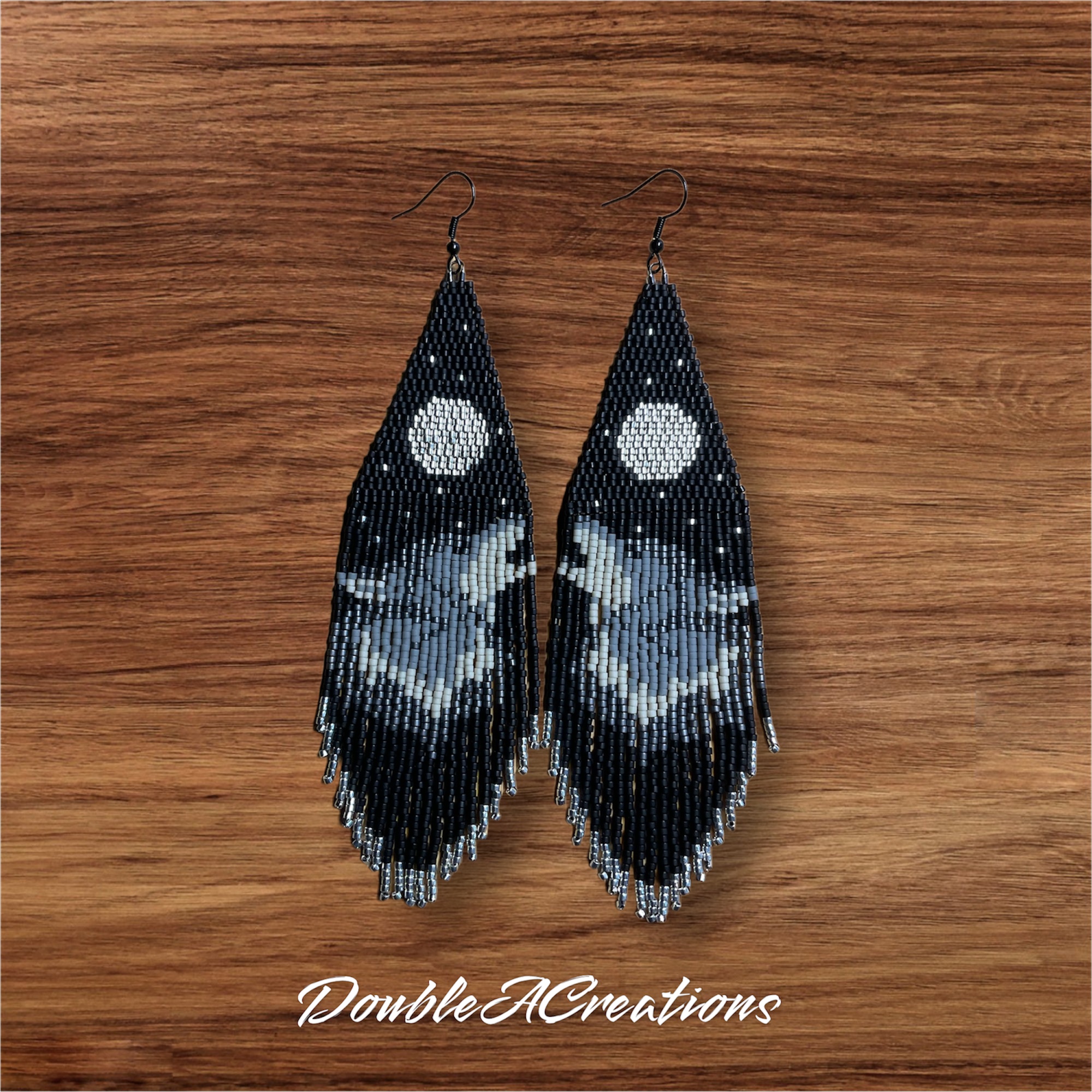 Wolf beaded earrings store