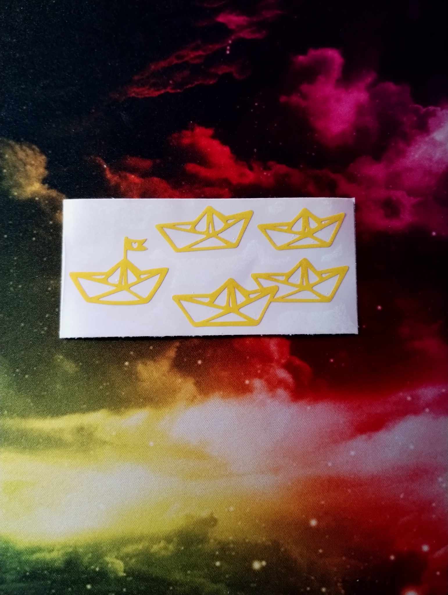 Home & Living :: Garage & Auto :: Car Accessories :: Paper Boat Car ...