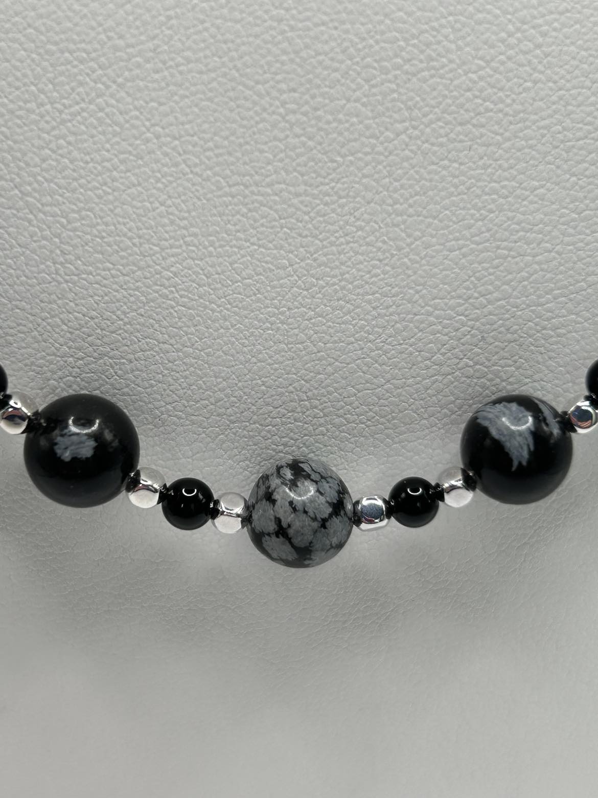 Jewelry :: Necklaces :: Snowflake Obsidian and Black Onyx Necklace Set