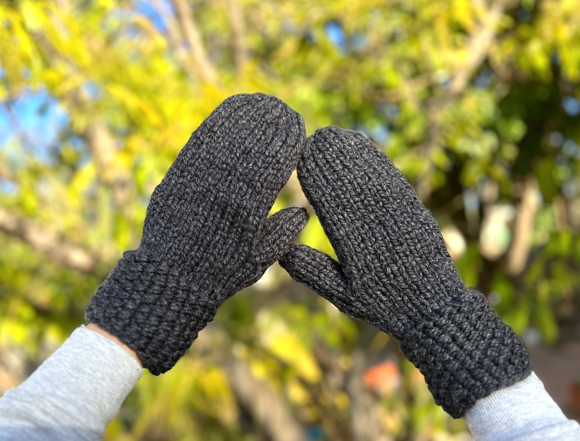 Clothing & Accessories :: Gloves & Mittens :: Mittens :: Hand Knitted ...