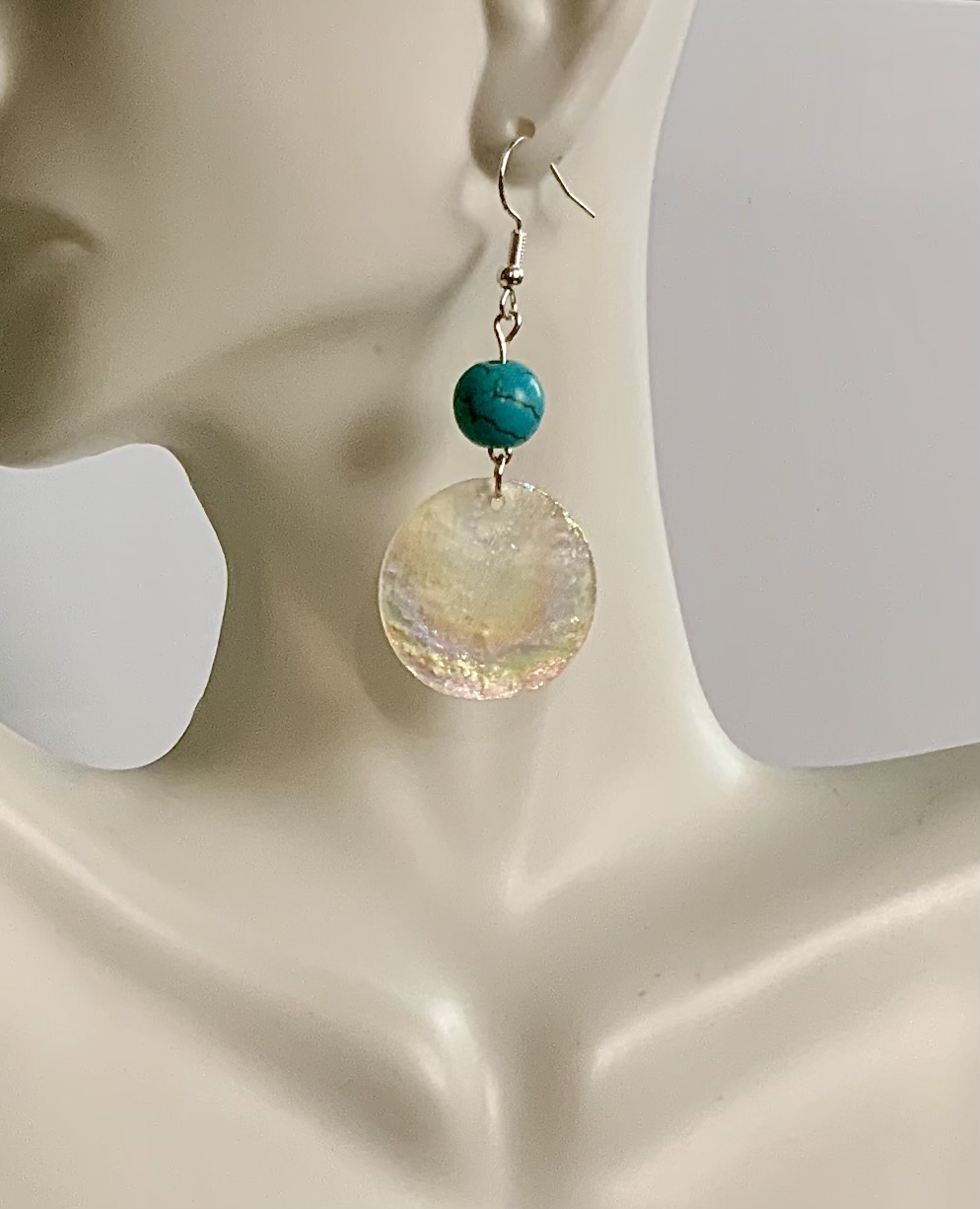 Round capiz shell earrings