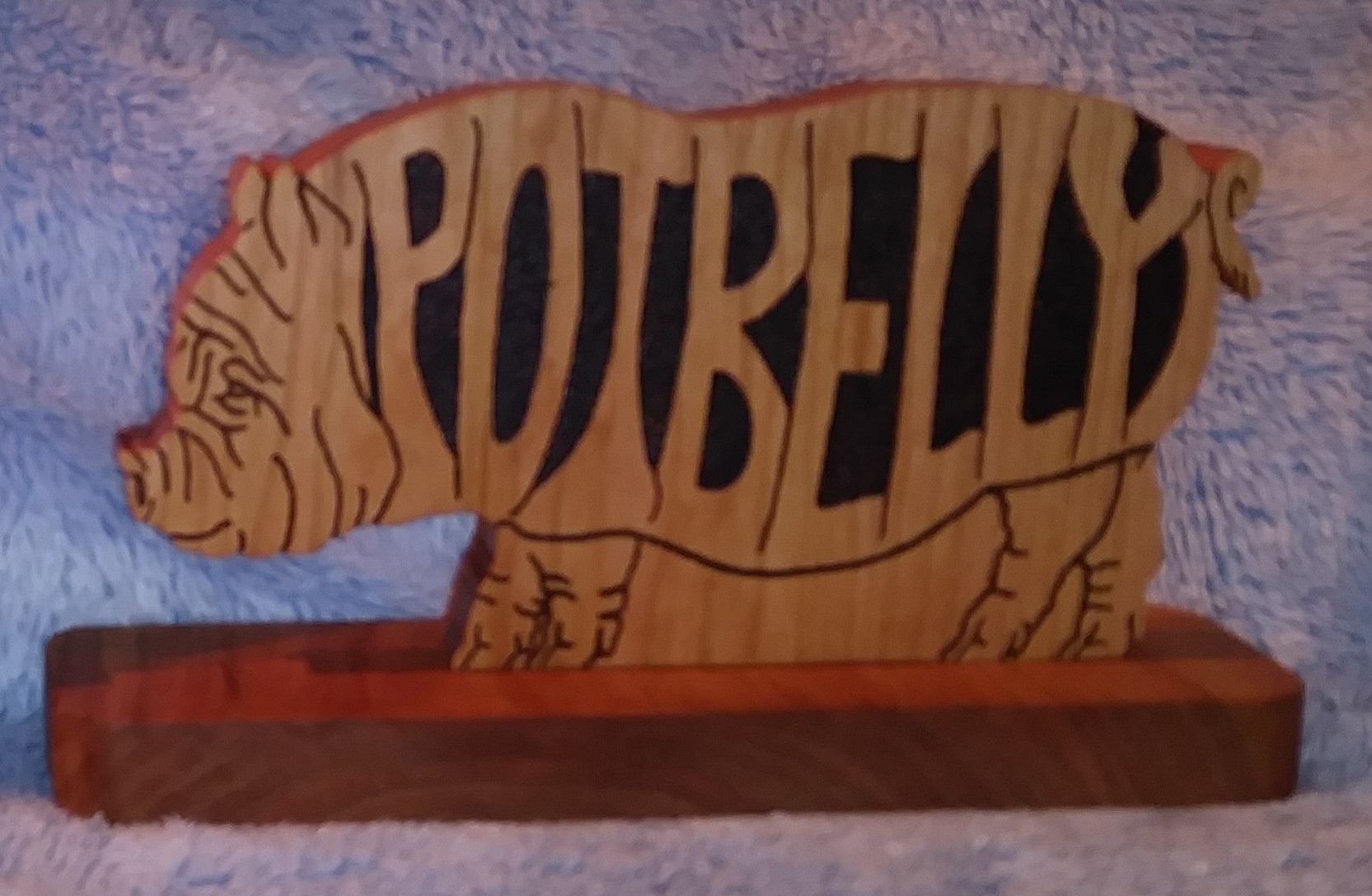 Home & Living :: Home Decor :: Pot Belly Pig Shelf Display