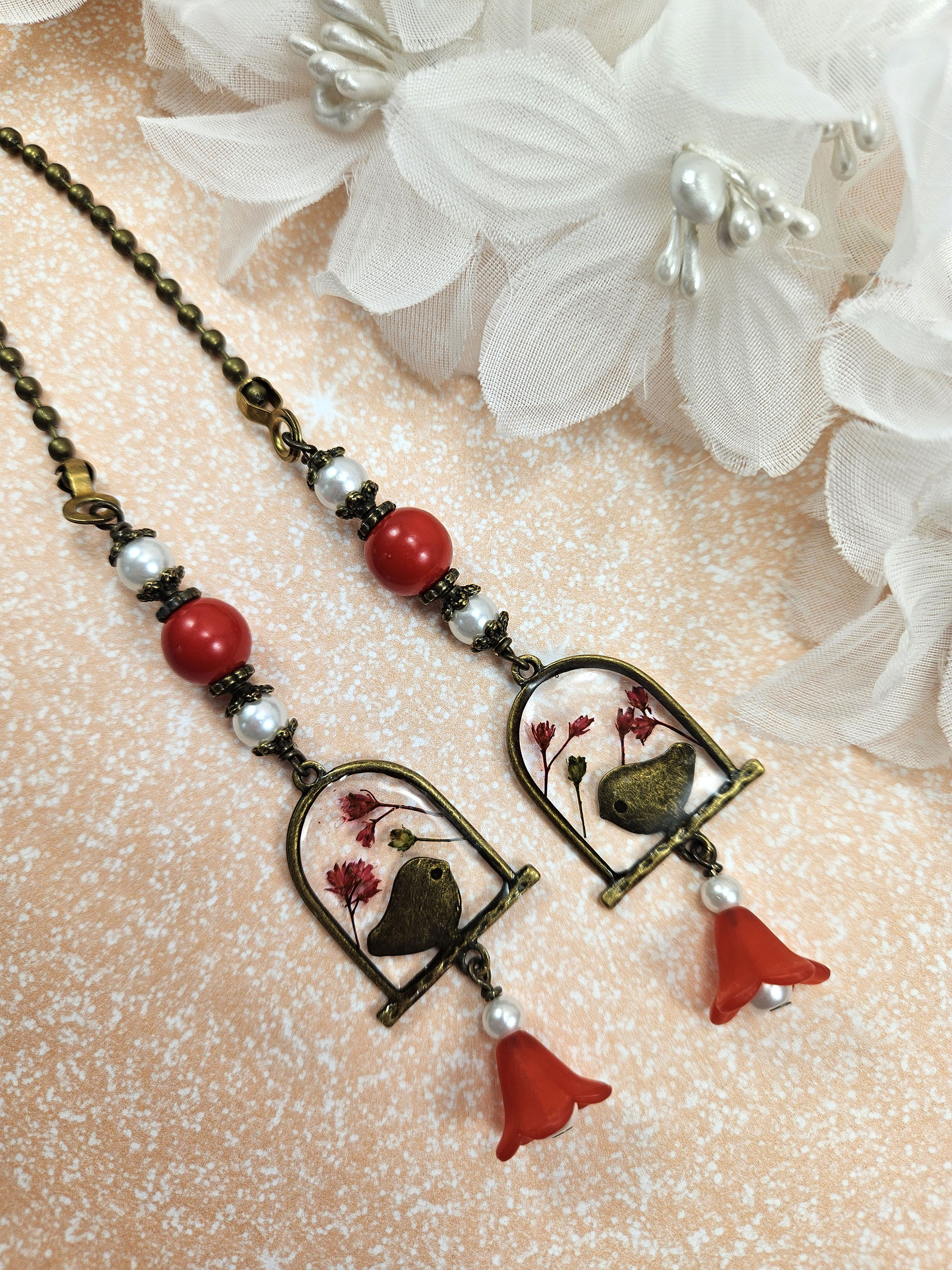 Home & Living :: Home Decor :: Decorative Accessories :: Red and White ...