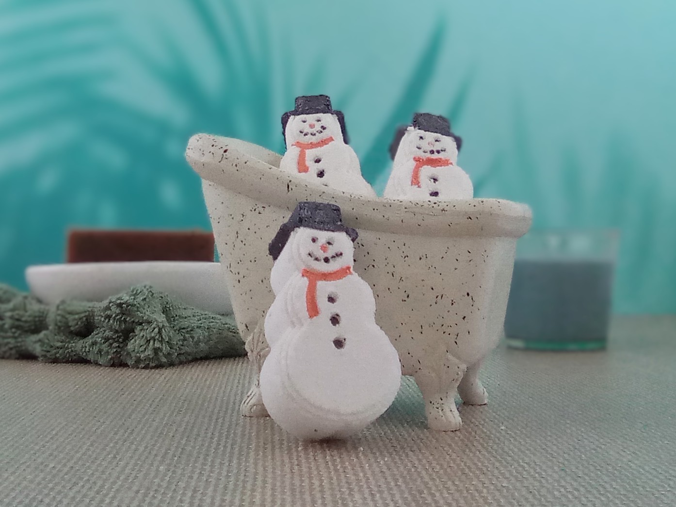 Bath & Beauty :: Snowman Shaped Bath Bomb, Winter Fragrant Bathbomb ...