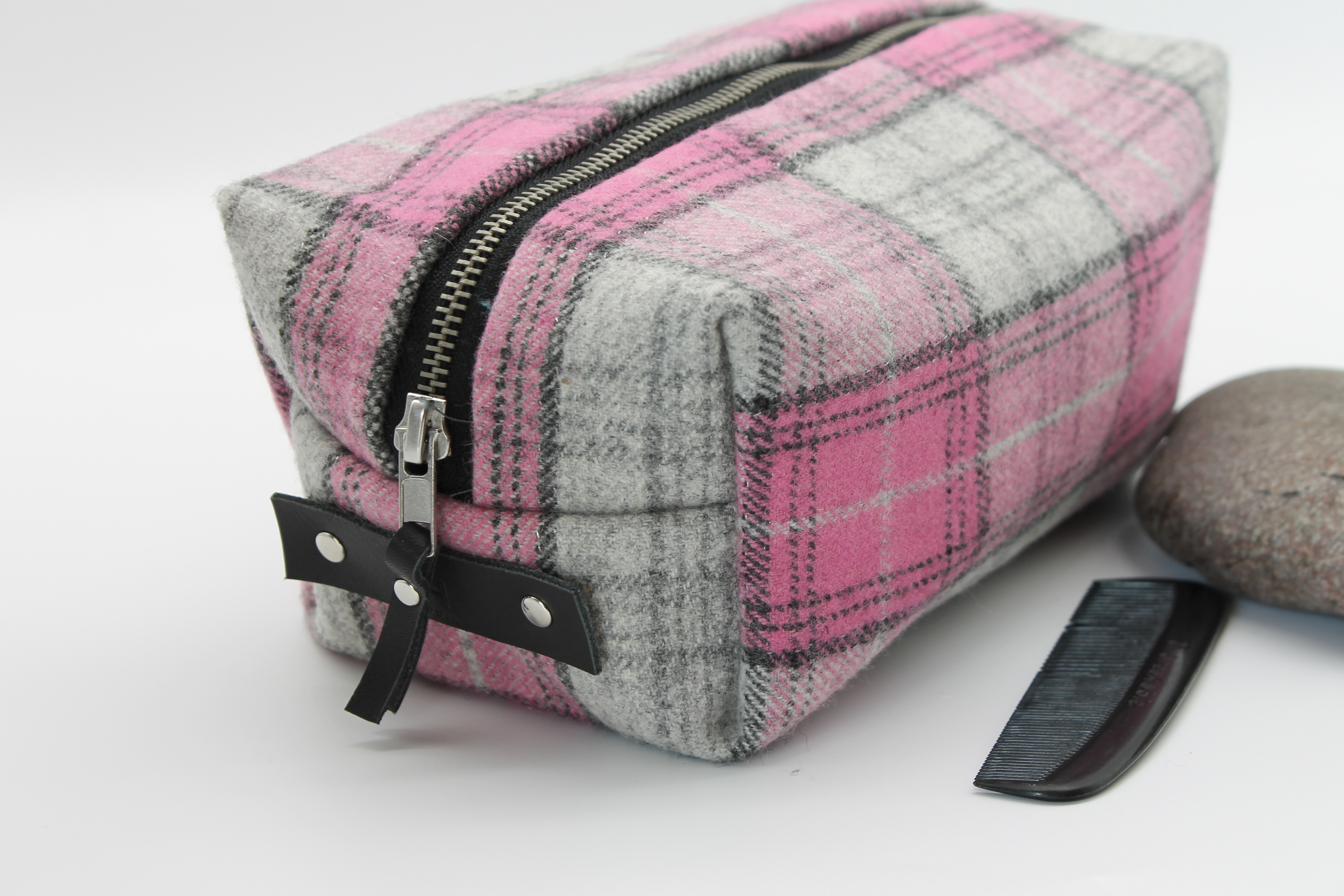 Pink Plaid Handmade Wool Travel Bag