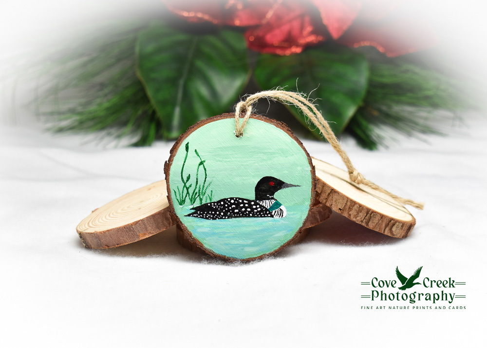Holiday & Seasonal :: Christmas :: Common Loon Hand-Painted Wood Slice ...