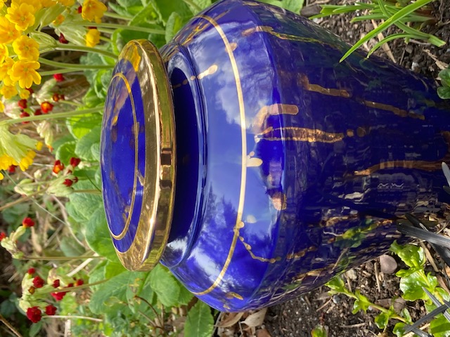 Home & Living :: Religious & Spirituality :: Memorials & Loss :: Urns ...